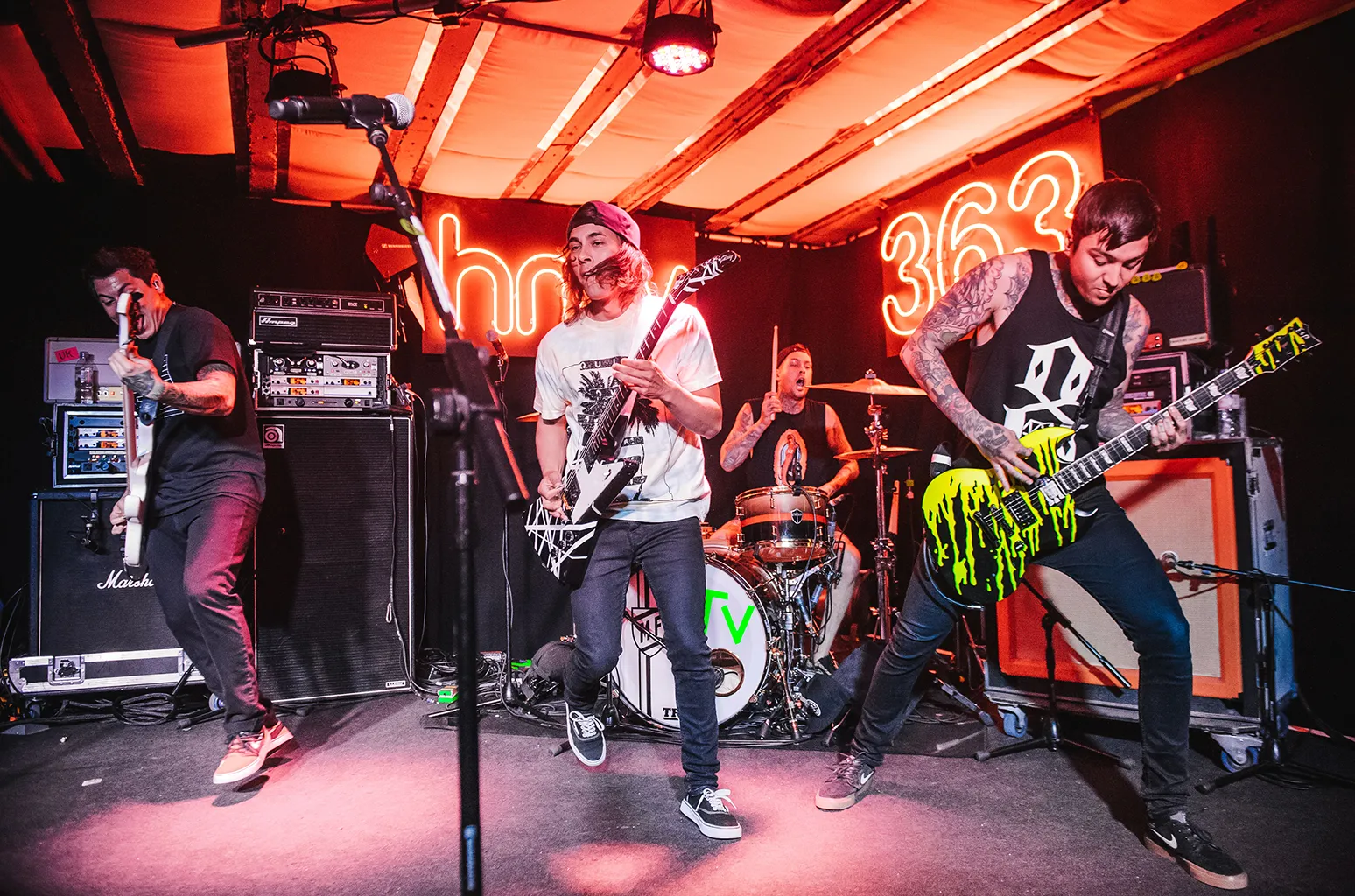 Pierce The Veil: A Full History of the Band, Its 5 Members, and Their ...